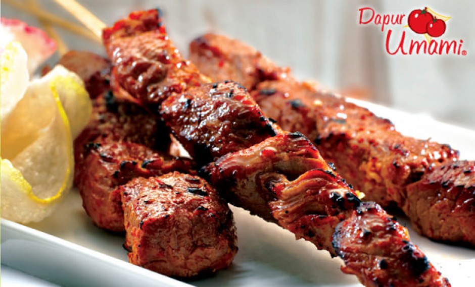 Resep Sate Daging Sapi Empuk Anti Gagal: Dijamin Nagih! - Dapur Umami