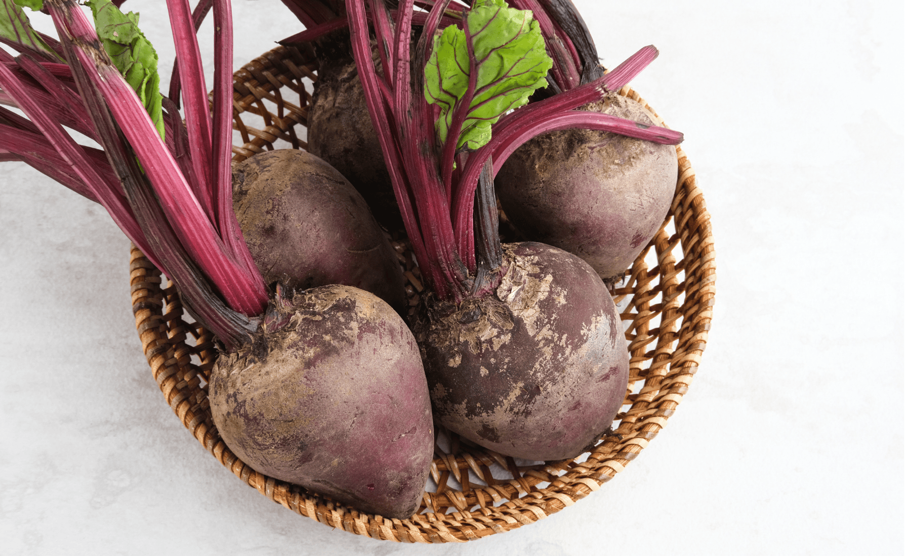Kenali Buah Bit: Si Manis dengan Sejuta Manfaat untuk Tubuh - Dapur Umami