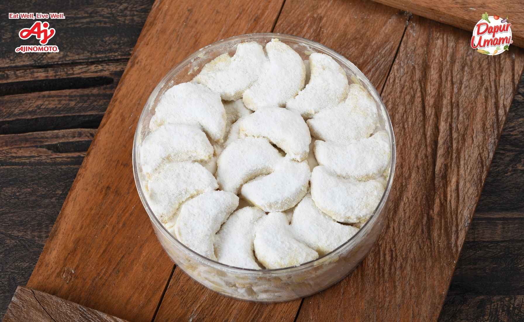 Resep Kue Putri Salju Lembut dan Mudah untuk Hari Raya - Dapur Umami